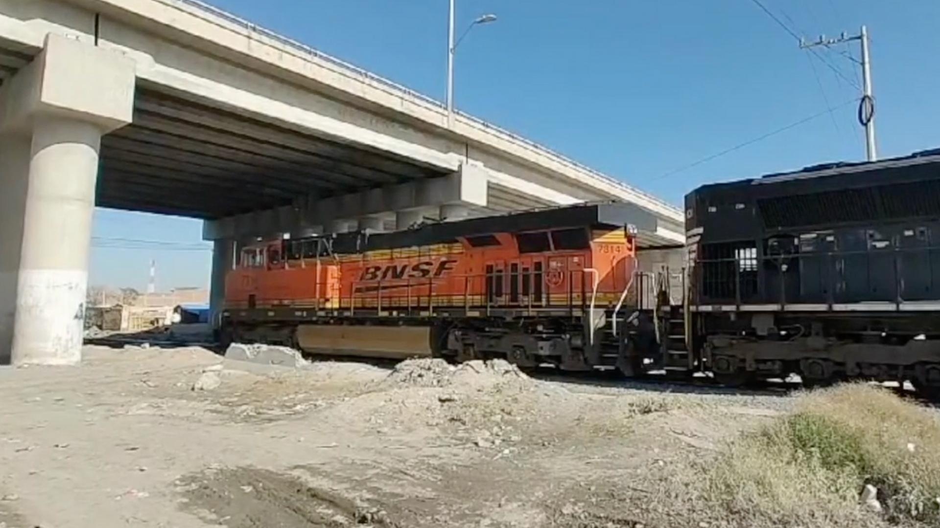Hombre Resulta Herido al Intentar Ganarle el Paso al Tren en Ciudad Juárez | N+